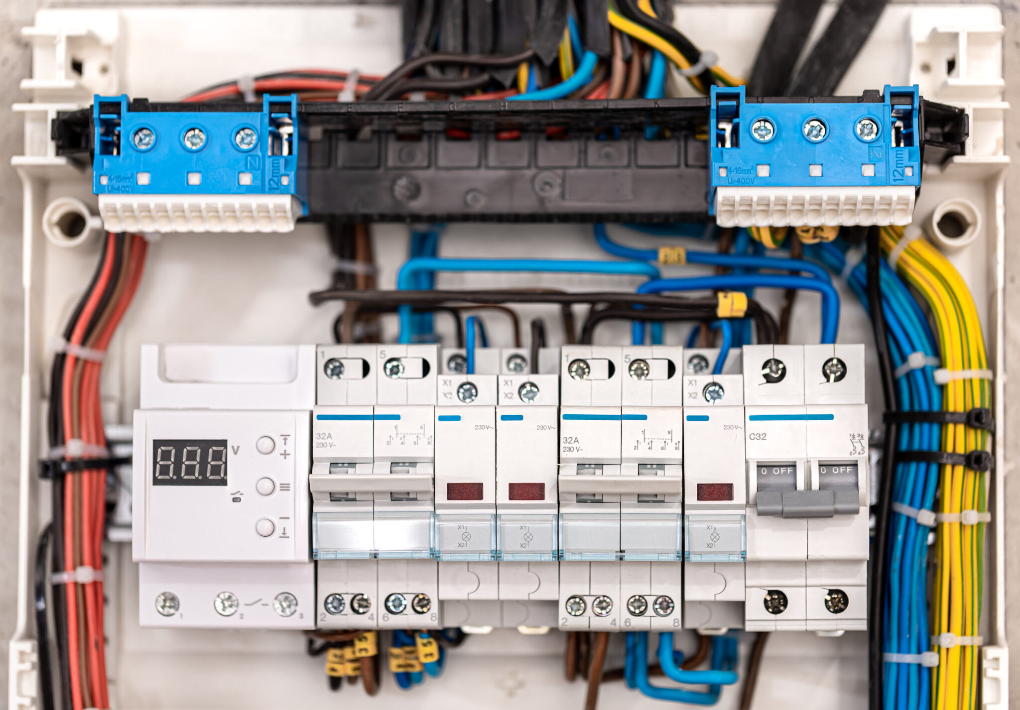 Circuit Breaker Services | MD Advanced Electric | Chicagoland Area